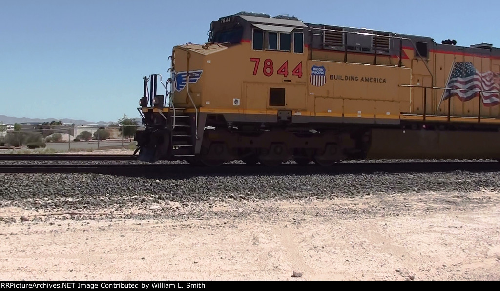 EB Manifest Frt at Maule Ave 9-20-13 - 2